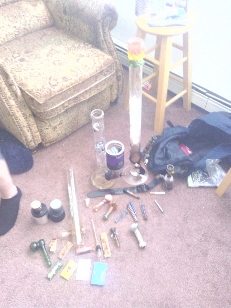 a mighty collection of paraphernalia - STUFF STONERS LIKE